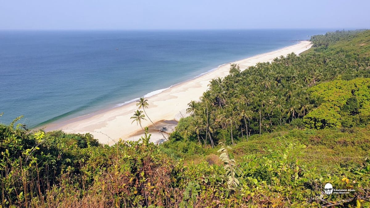 Cycling to Bhogave Beach and Trek to Nivti Fort